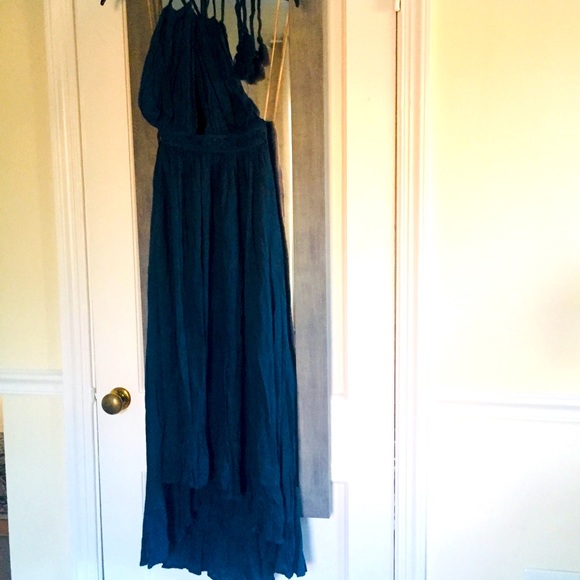 Raviya | Dresses | Raviya Ruffled Halter Coverup Maxi Dress | Poshmark